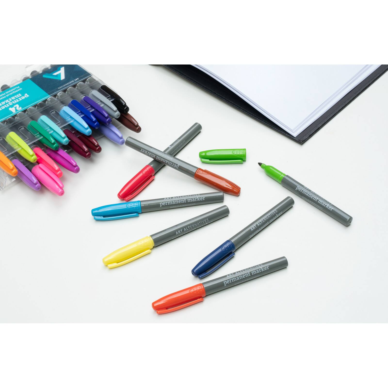 Art Alternatives Silver Fine Permanent Marker Set | Michaels