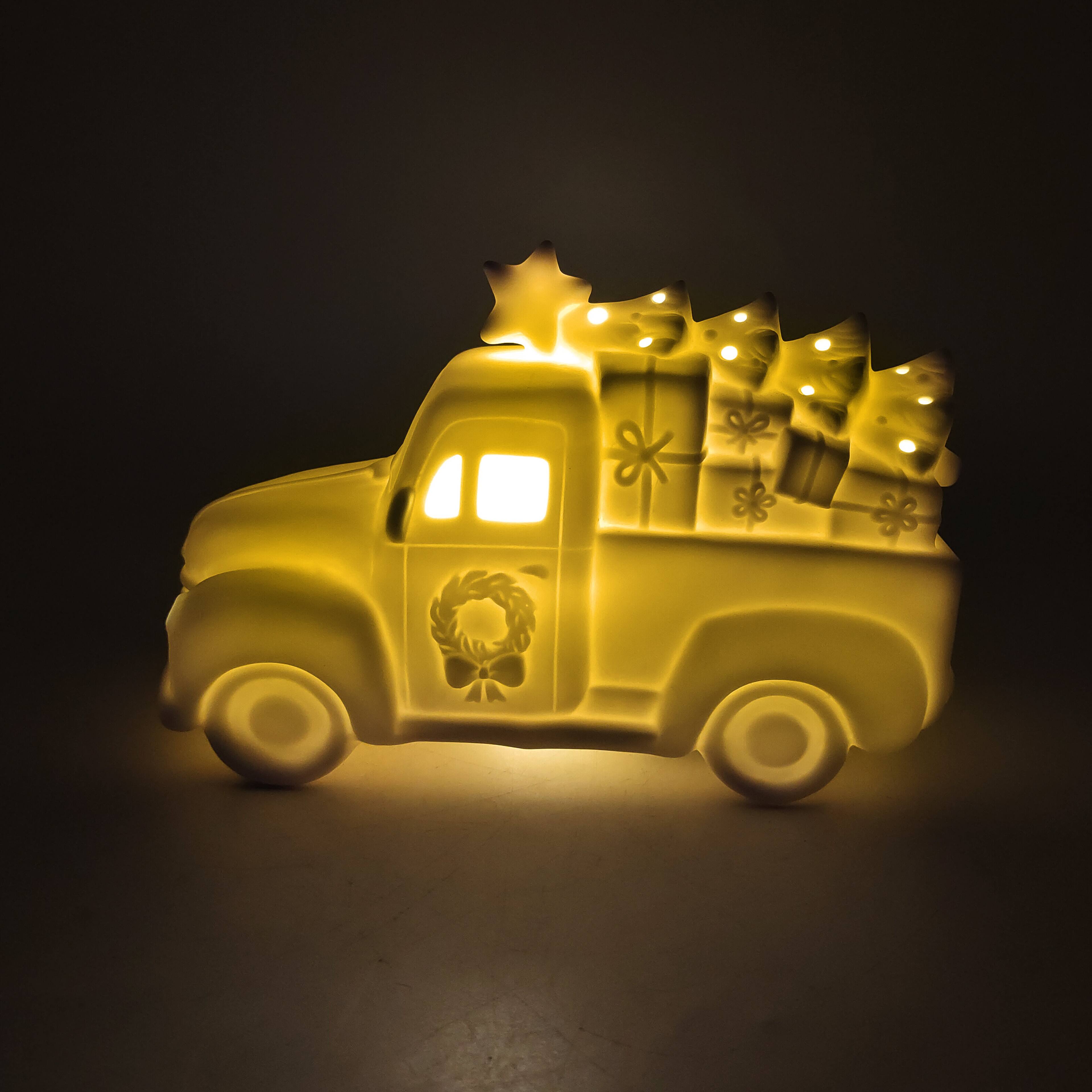 85 Diy Pre Lit Ceramic Truck Décor By Make Market® Christmas
