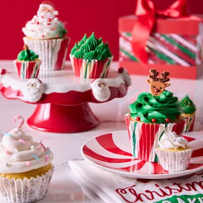 Cute Holiday Cupcakes | Projects | Michaels