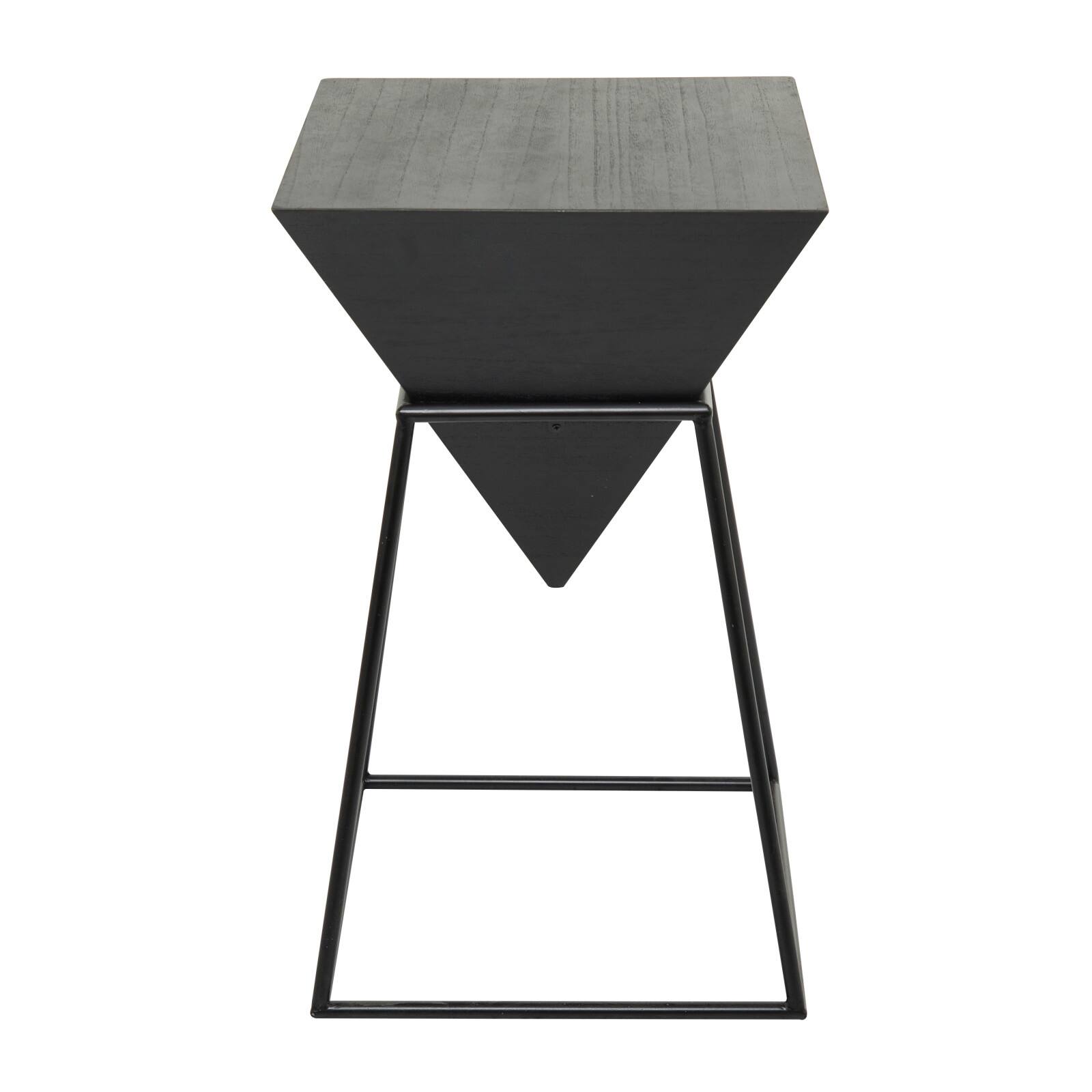 Black Metal Modern Accent Table, 24" x 20" x 17" | Michaels