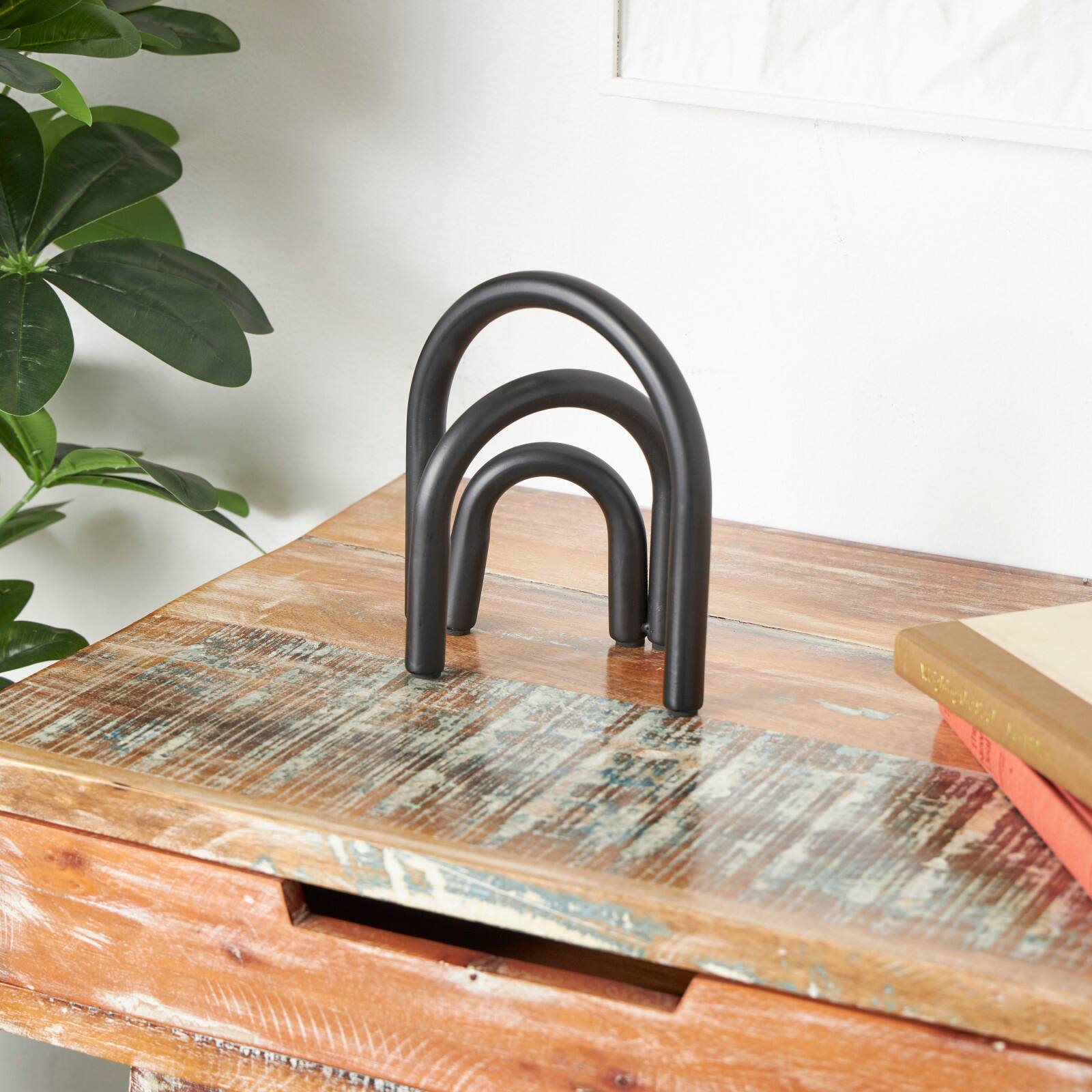 8" Black Metal Geometric Overlapping Arch Sculpture | Michaels