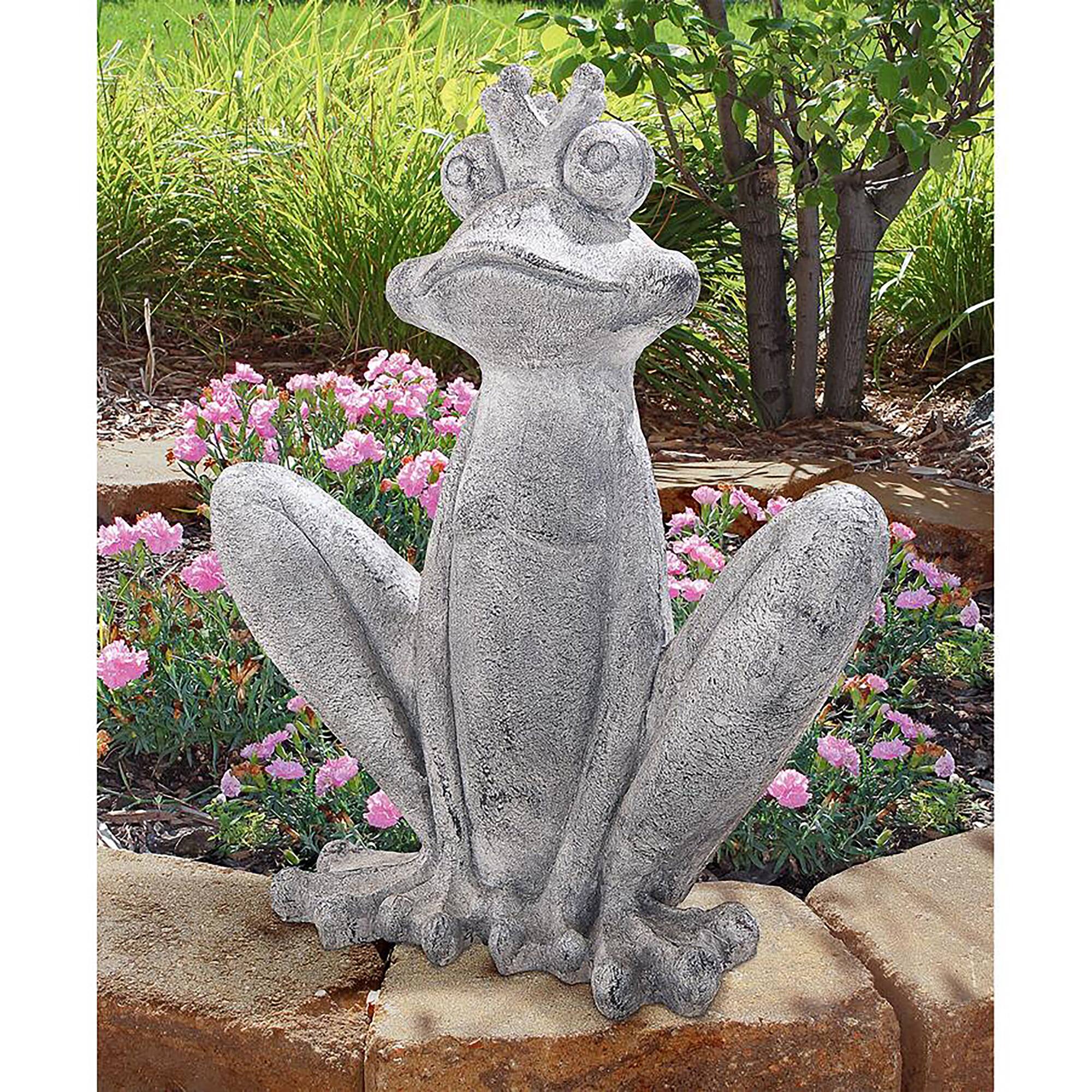 Design Toscano 28" Big Olde Bullfrog King Garden Statue | Michaels