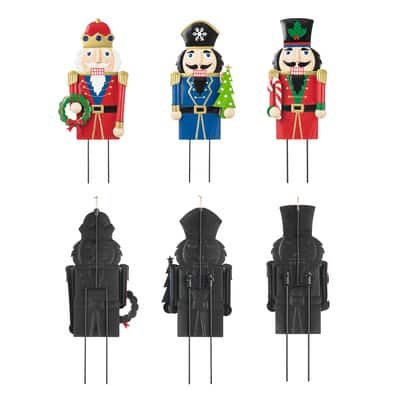 Glitzhome® Metal Nutcracker Yard Stake/Décor Accent Set | Michaels