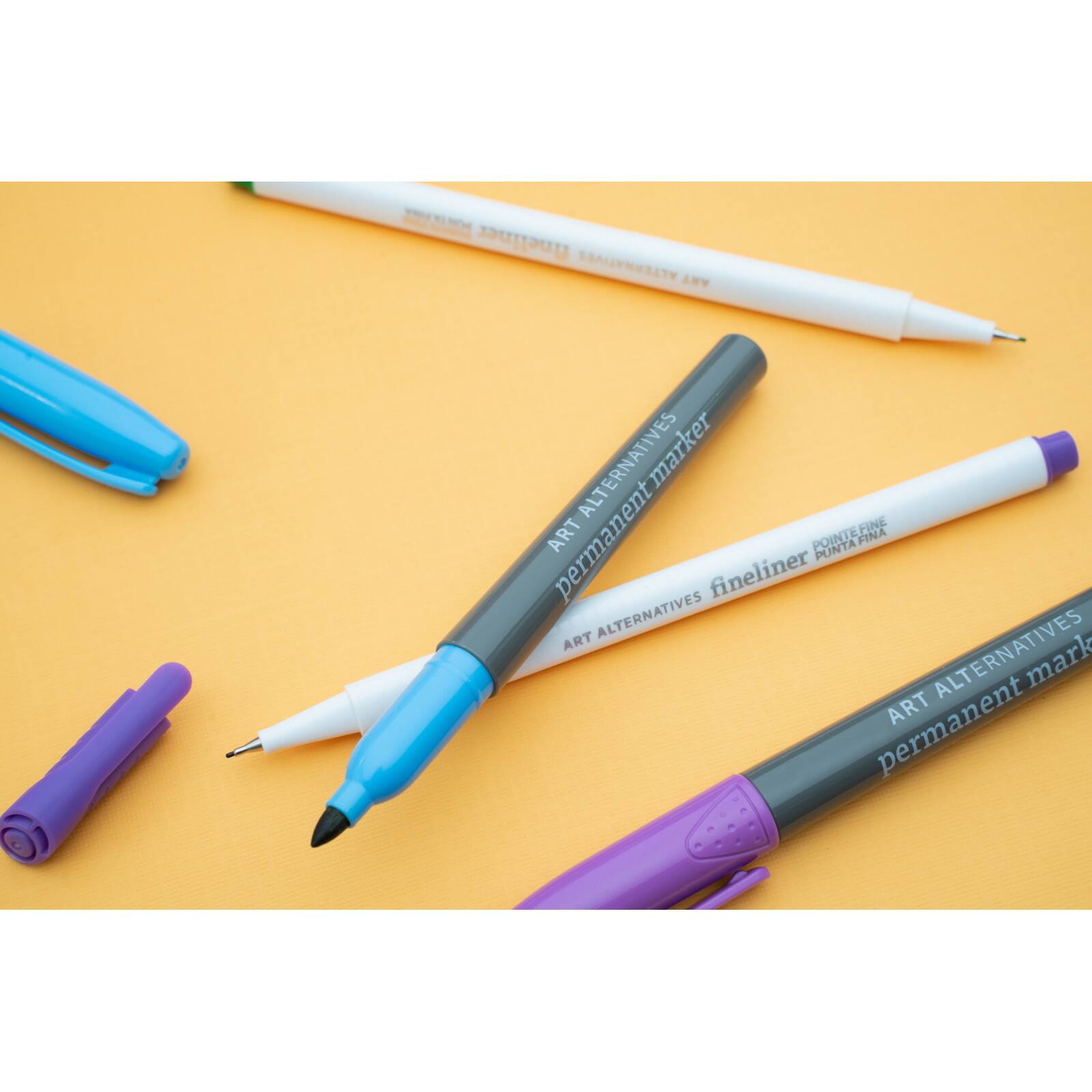 Art Alternatives Silver Fine Permanent Marker Set | Michaels