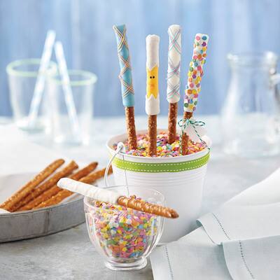 Easter Candy-Dipped Pretzels | Projects | Michaels