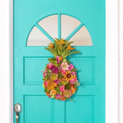 Pineapple Door Décor | Projects | Michaels
