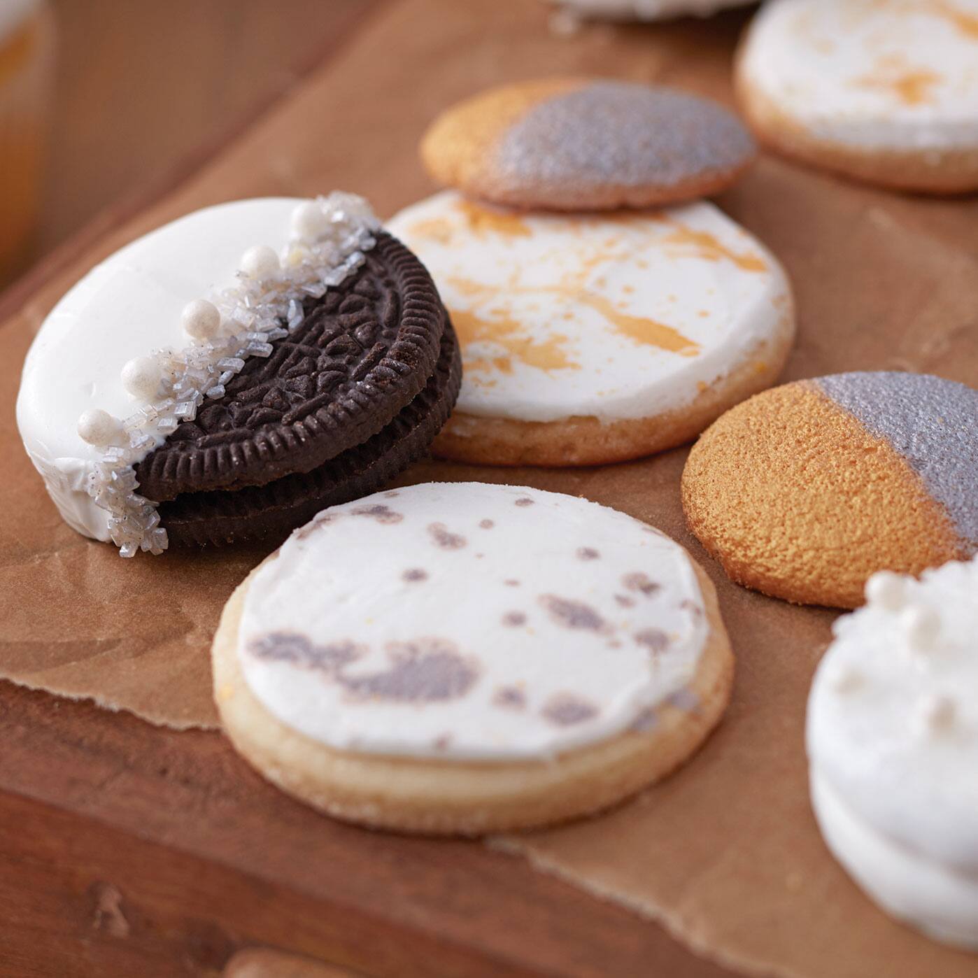 All That Glitters are Gold Cookies | Projects | Michaels