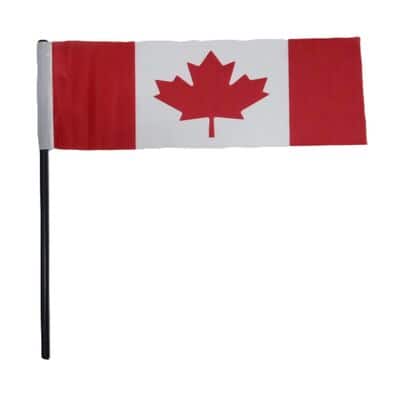 Drapeau du Canada sur bâton fabriqué au Canada de Flags Unlimited ...